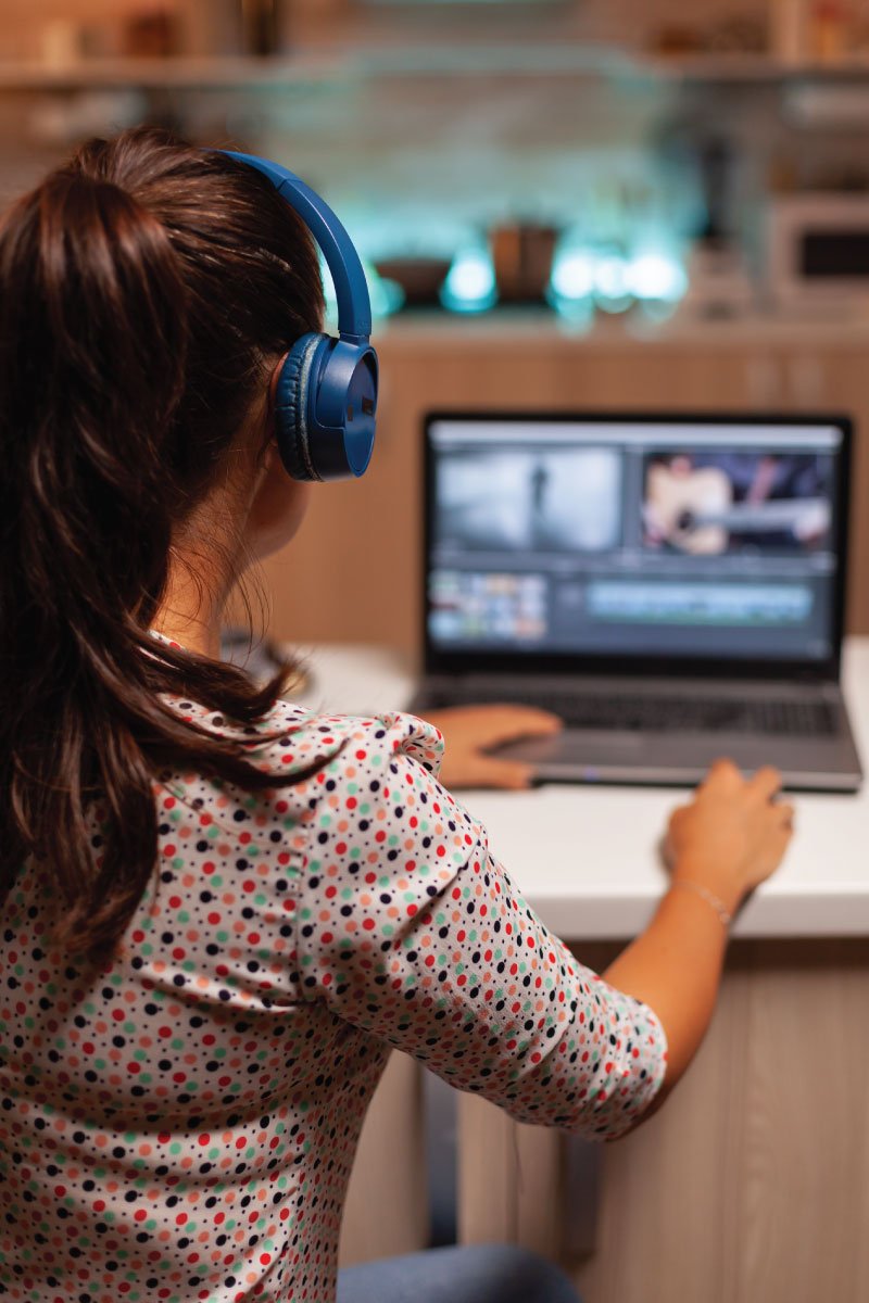AI vs. Human Video Editors: Can AI Revolutionize the Editing Industry ...